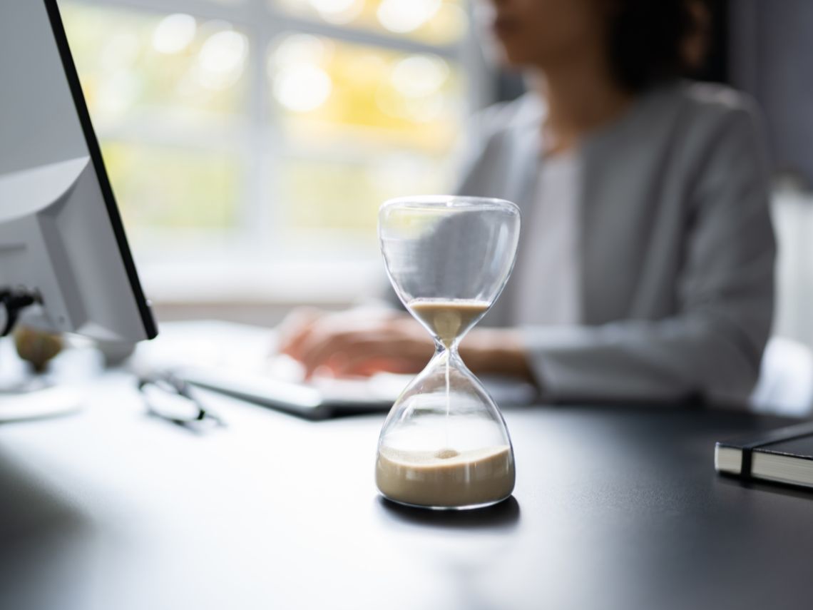 The Crucial Role of Timely Invoicing for B2B Businesses - CGI Credit Guard