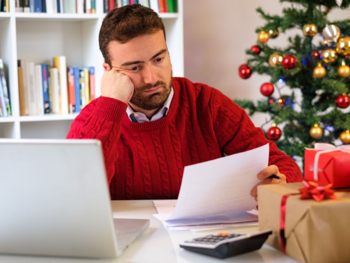How To Handle Debt Collections During The Holidays - CGI Credit Guard